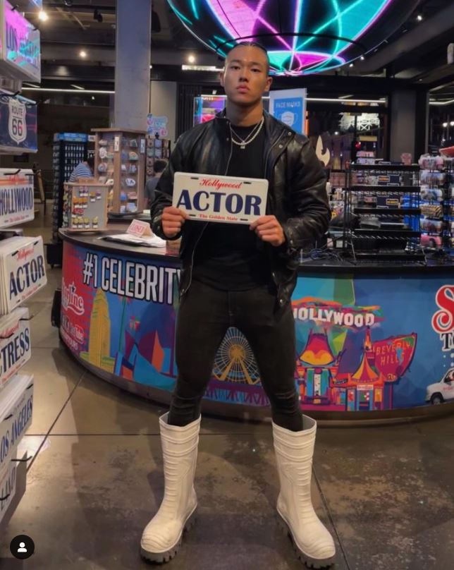 Profile chi tiết dàn cast được yêu thích trong show sinh tồn đang gây ...